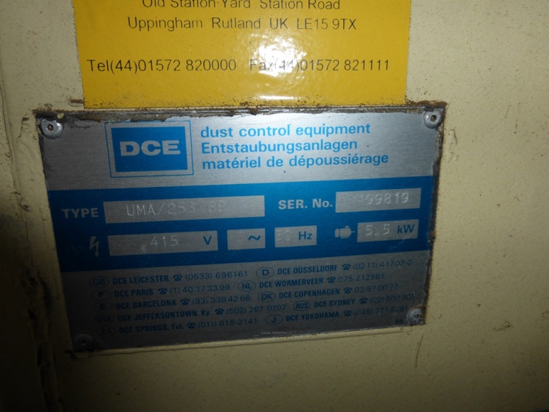 DCE Unimaster 253/G8 Single Cabinet Extractor
