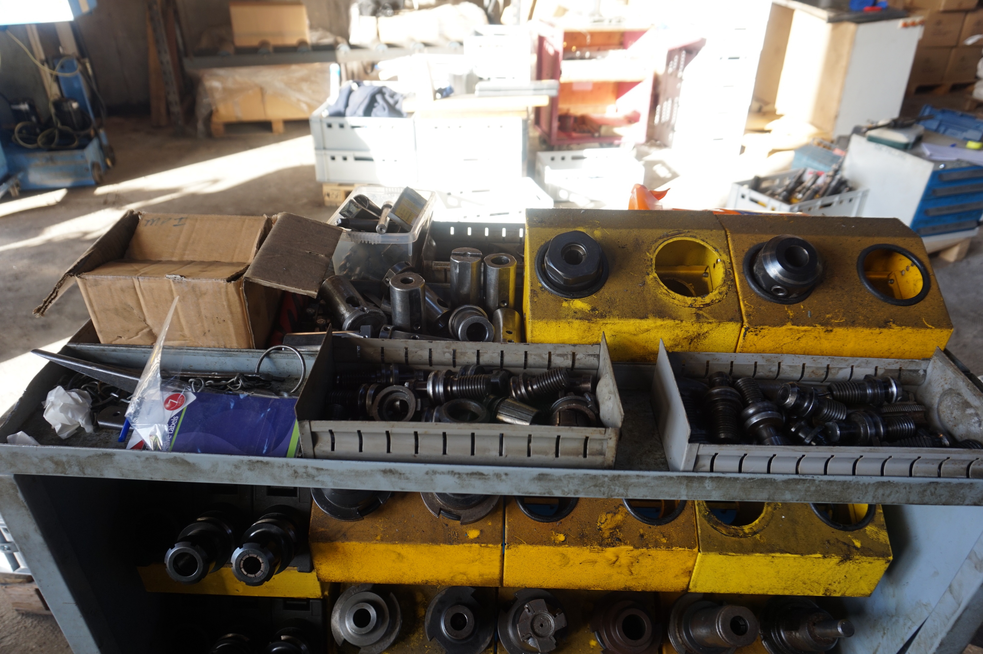 Mobile Tooling Rack with CAT50 & CAT40 Tooling