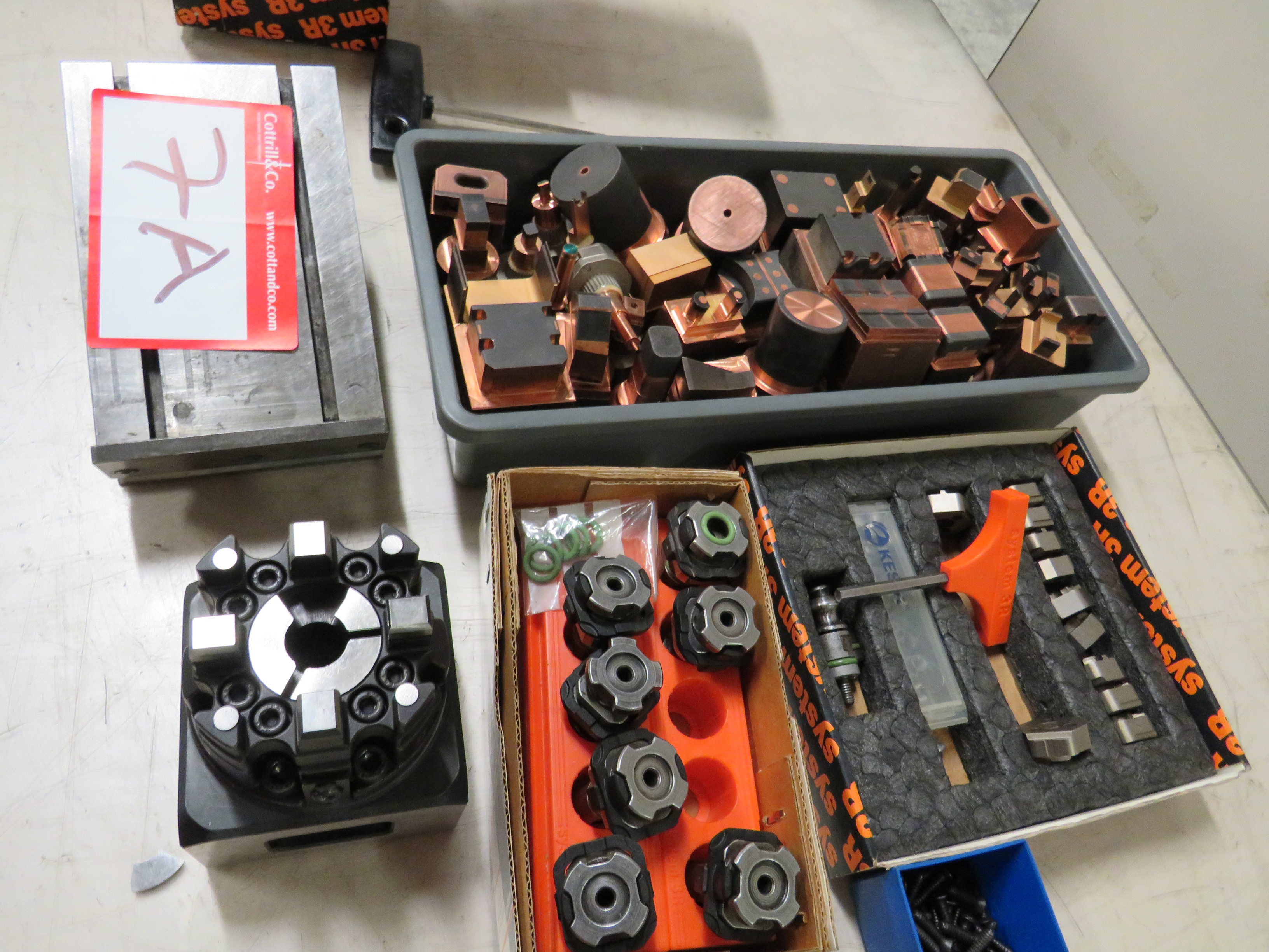 Qty 3R Tooling & 3R Head