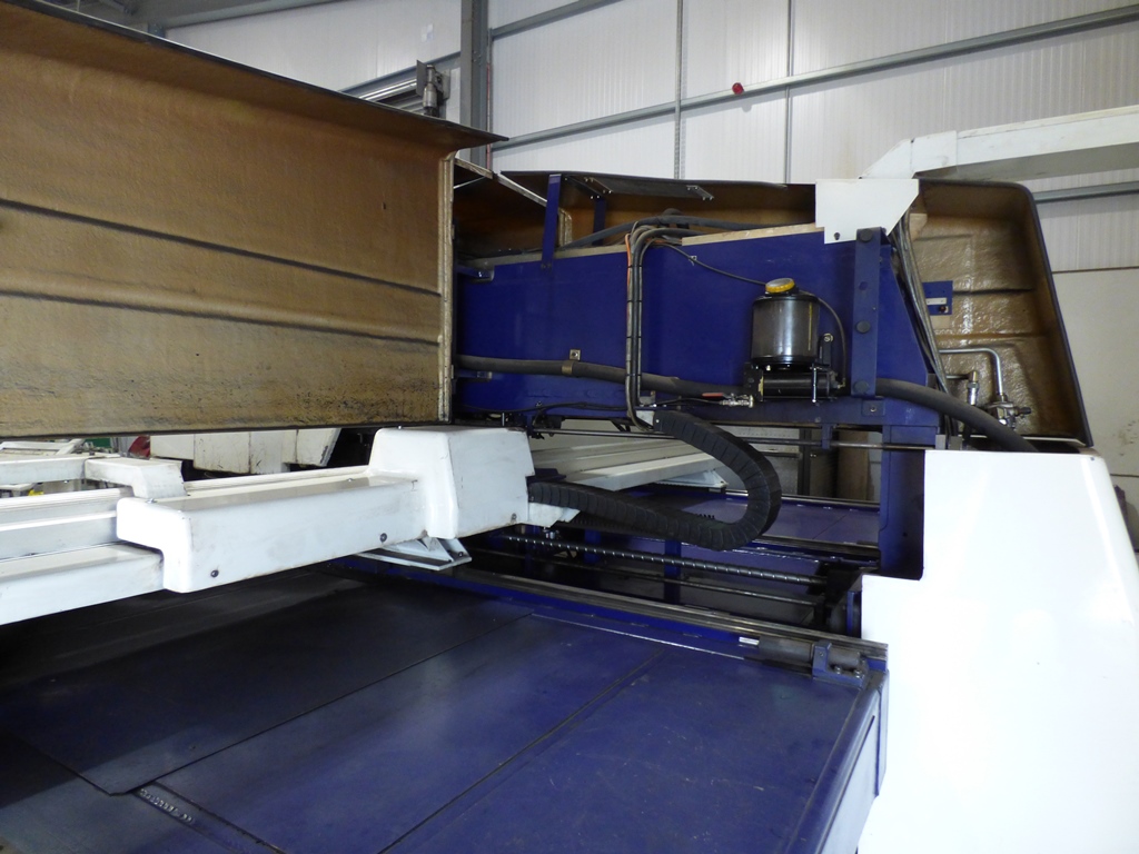 Pullmax Pullmatic 126 Punching Machine