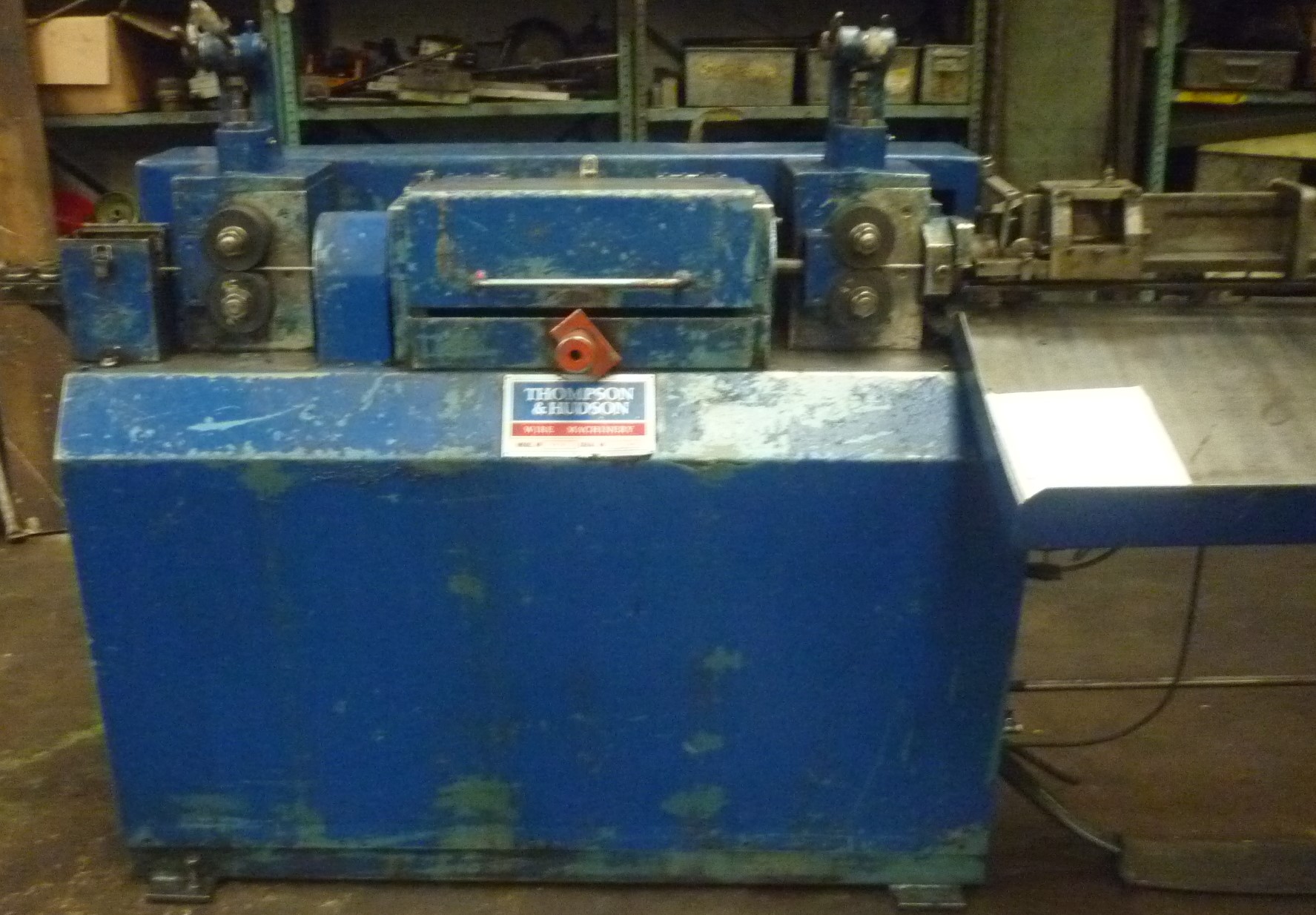 Thompson & Hudson Wire Straightener & Cutter