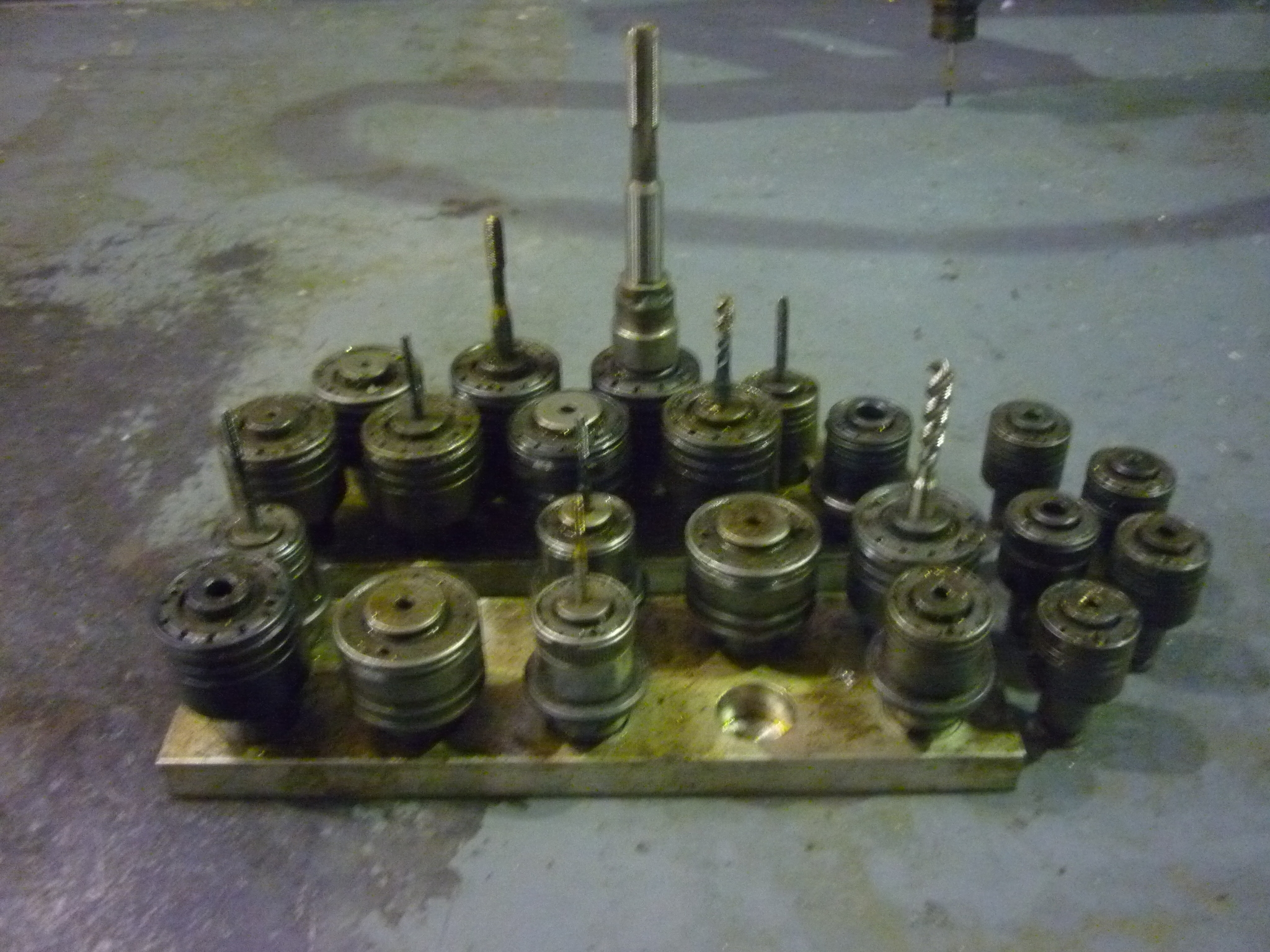 Fast Tap on Bench with Tooling