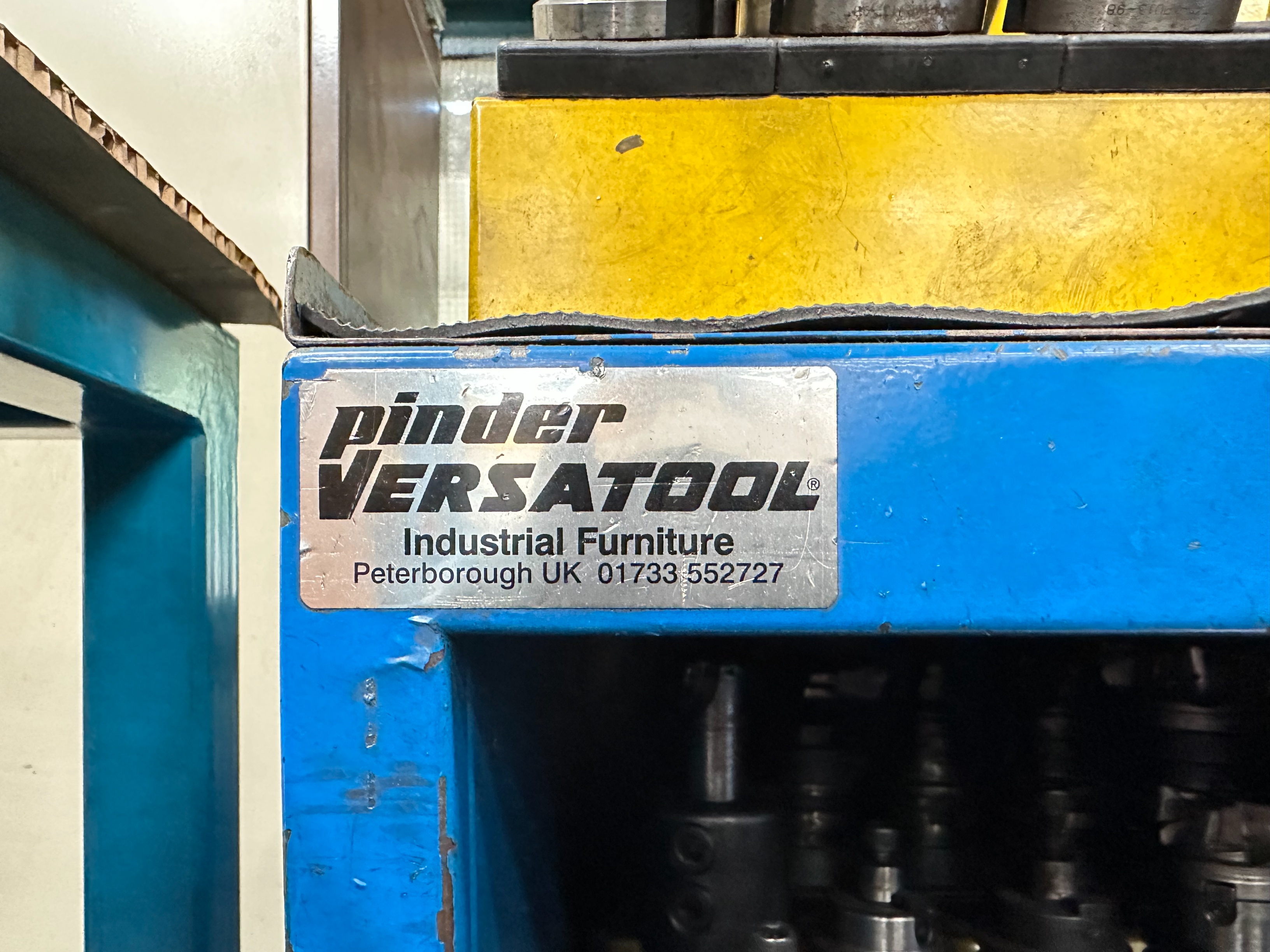 BT40 Spindle Tooling In Pinder Versatool Pull Out Shelf Cabinet BT40 Spindle Tooling In Pinder Versatool Pull Out Shelf Cabinet