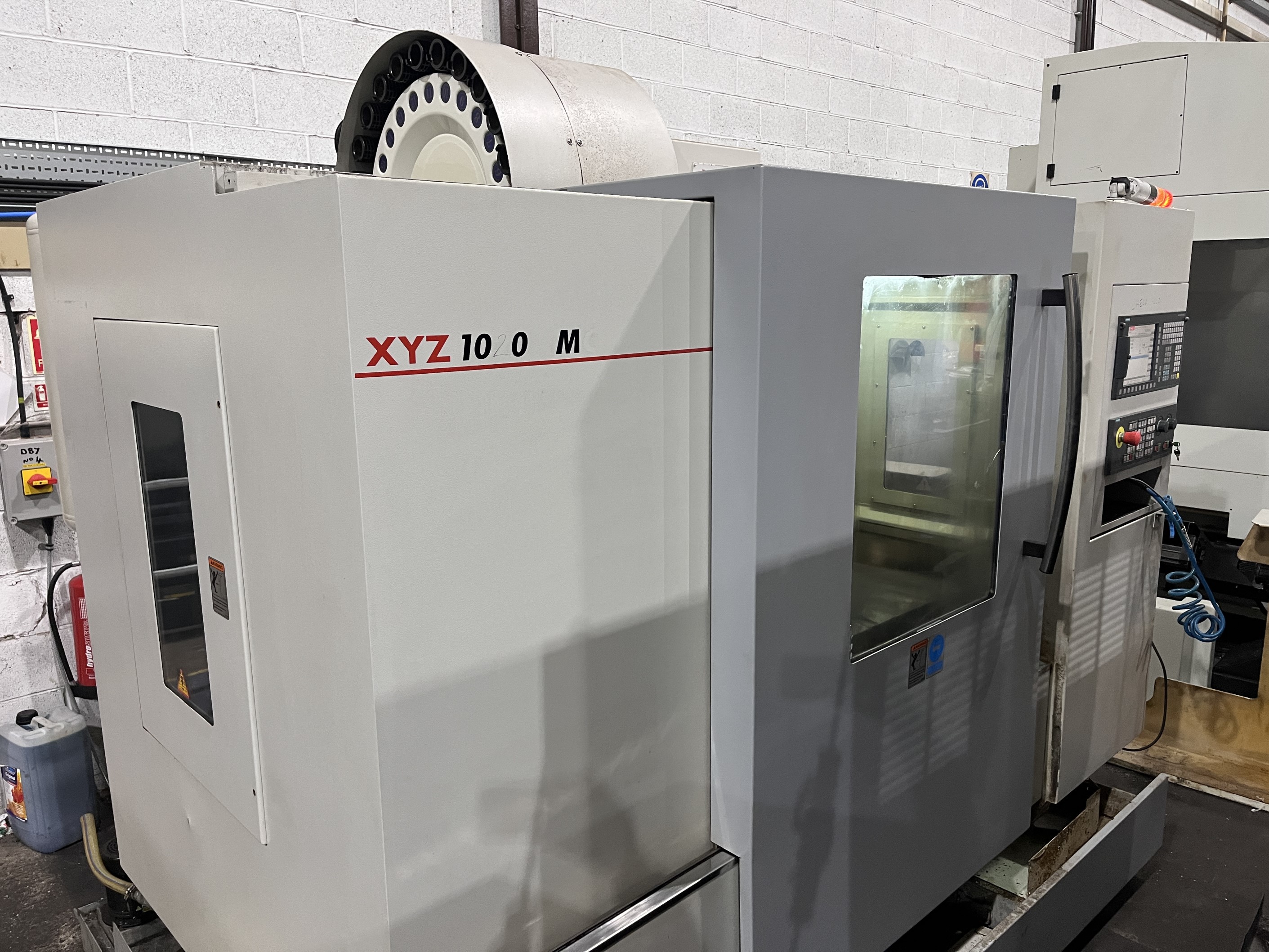 XYZ 1020 VMC Vertical Machining Centre (2012)