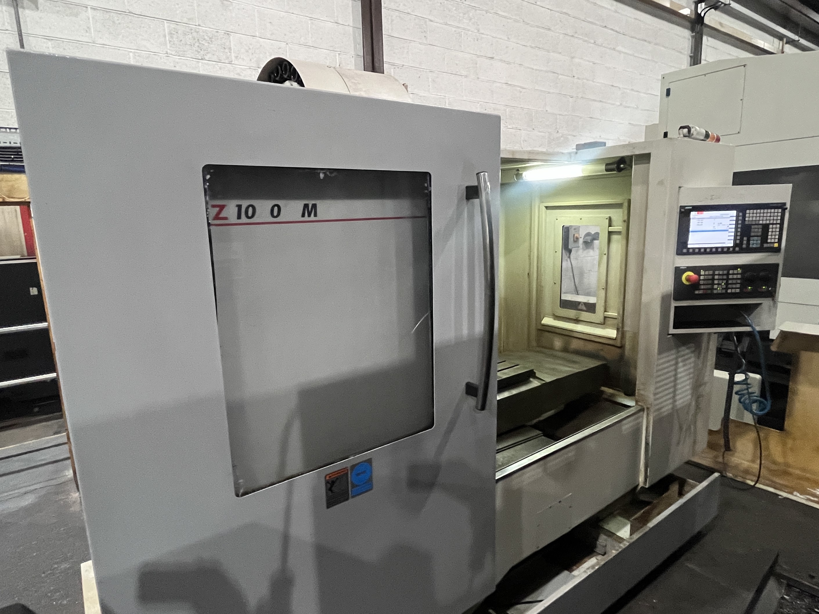 XYZ 1020 VMC Vertical Machining Centre (2012)