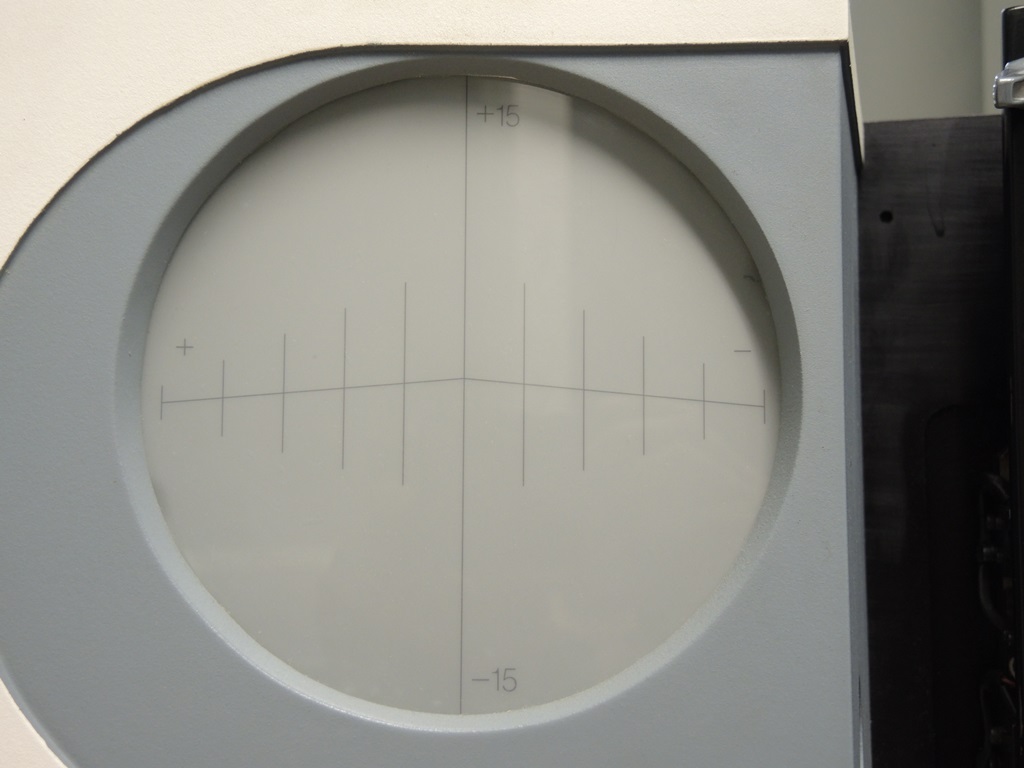 Tesa Profile 30 Projector with PC