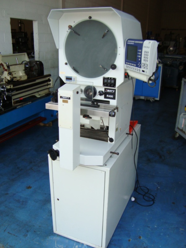 Baty Shadow Graph Model R400 GLXE Quadra-Chek 200 Profile Projector