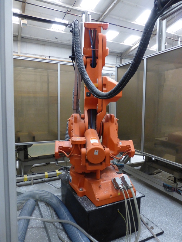 Geku 3 Bay Robotic Routing Cell