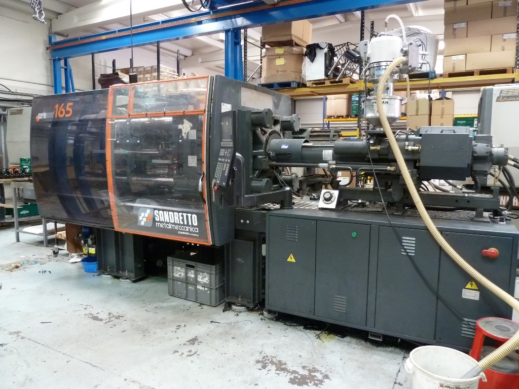 Sandretto Serie Nove 165/650 165-Ton Plastic Injection Moulding Machine